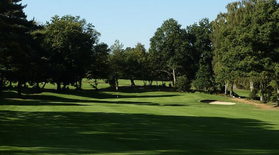 Puttenham Golf Club | Guildford GU3 1AL | Reviews, Scorecards, Green ...