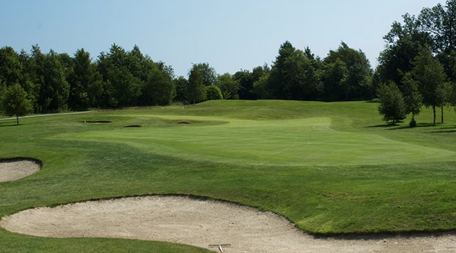 Reigate Hill Golf Club | Surrey | Reviews, Scorecards, Green Fees ...